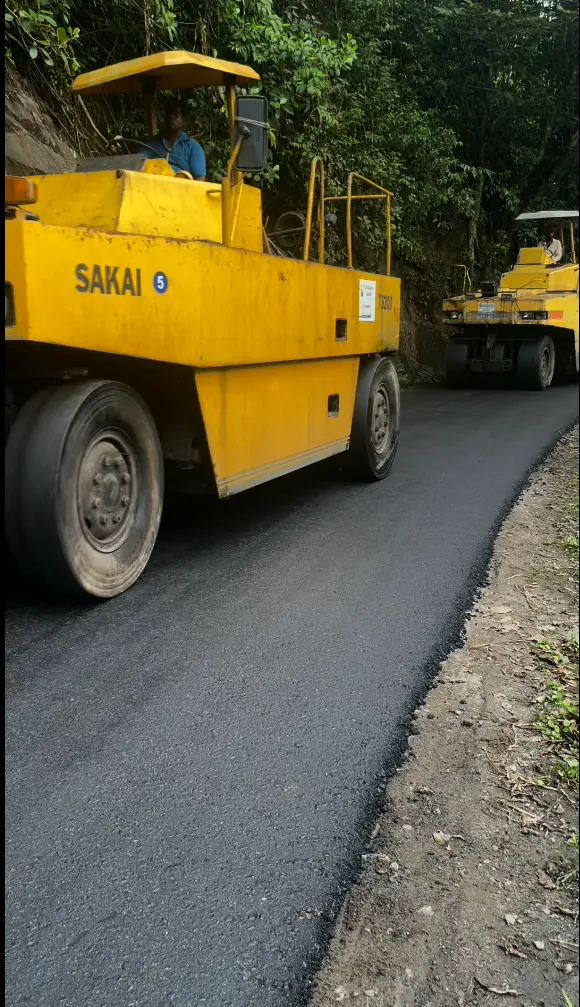 Senarath Construction | Bulathkohupitiya–Dedugala Asphalt Works